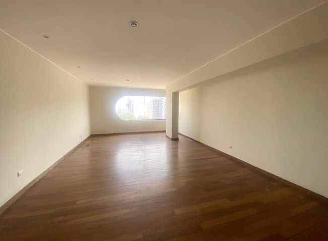 Apartamento en alquiler en Santiago de Surco | PROPERATI